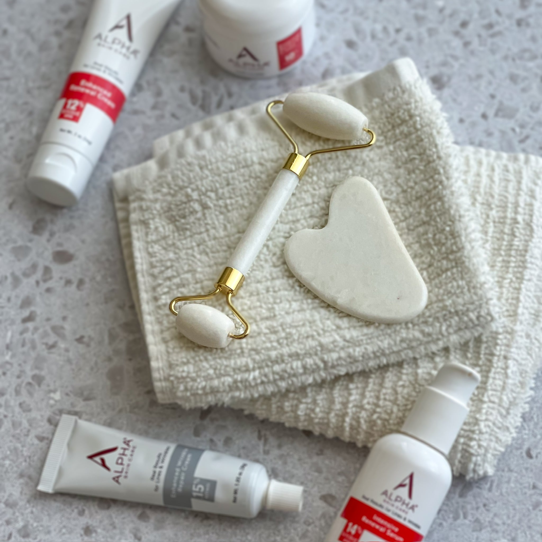 Alpha Jade Roller and Gua Sha Set – Alpha Skin